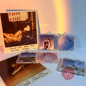 Custom NFC Mini Album CD Keychain, Personalized Music Gift, Retro Style ...