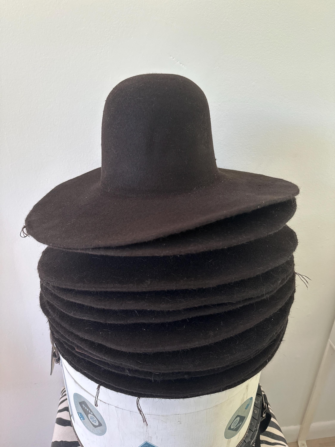 Deep Chocolate Brown. Rabbit Fur Felt. 220 Grams. Hat Making Supply - Etsy
