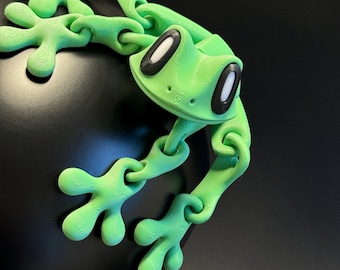Frank the Frog - Fidget Toy With Flexible Joints and Magnets - Etsy