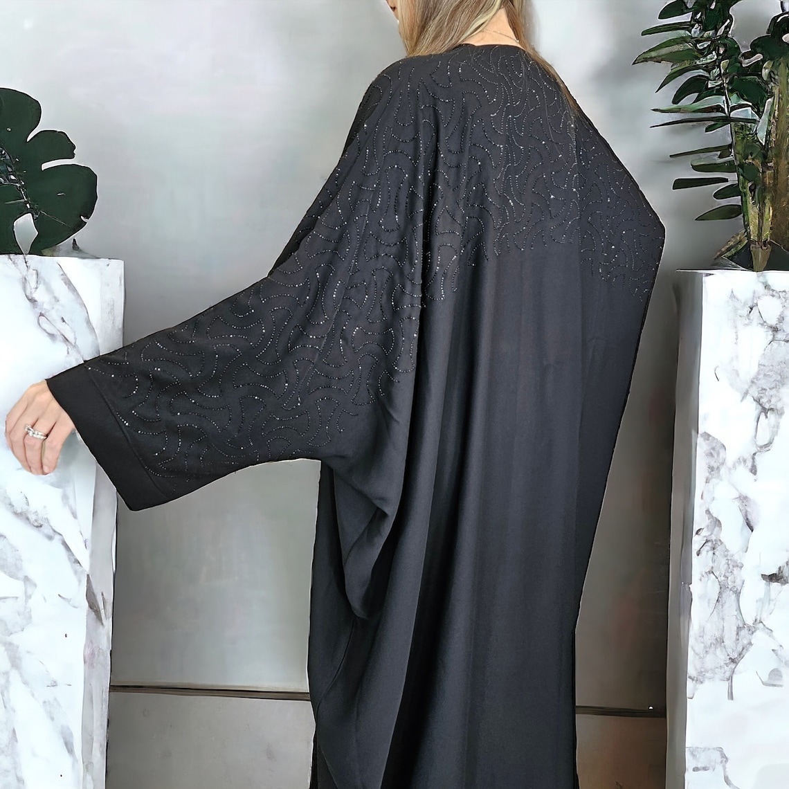 Black Abaya and Matching Scarf Set With Rhinestones Luxury Arabic ...
