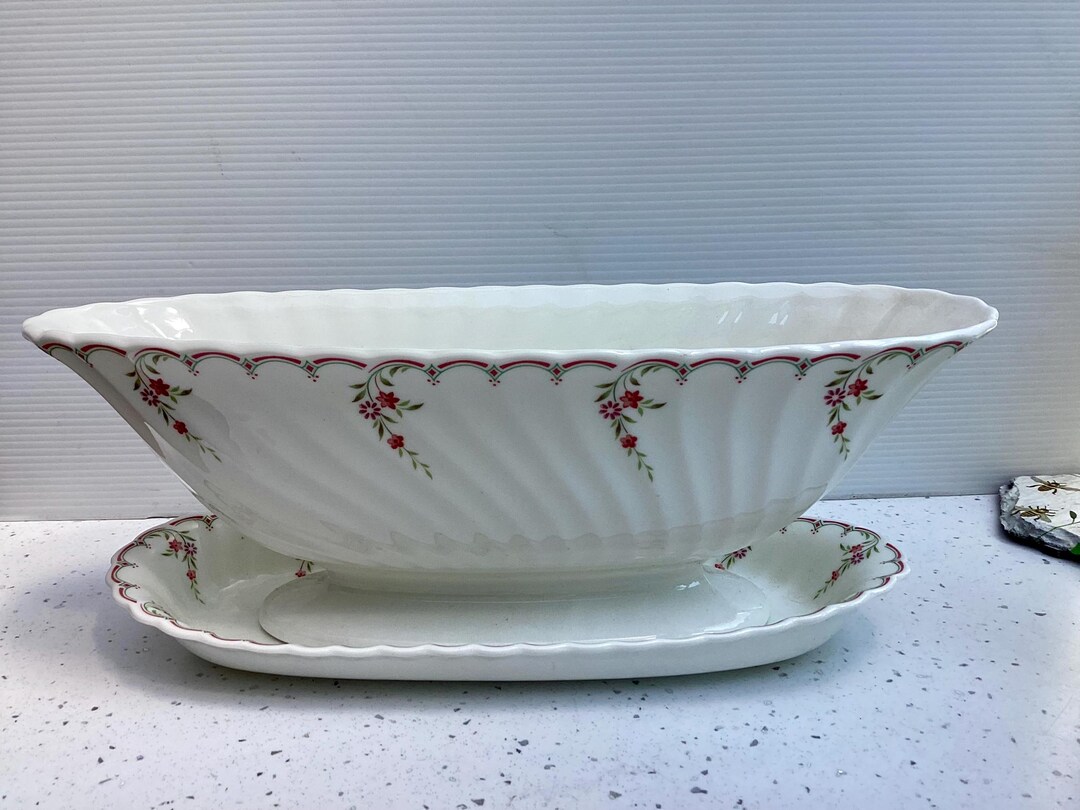 WEDGWOOD Pink Garland Bone China Oval Serving Dish With Drip Plate , C ...