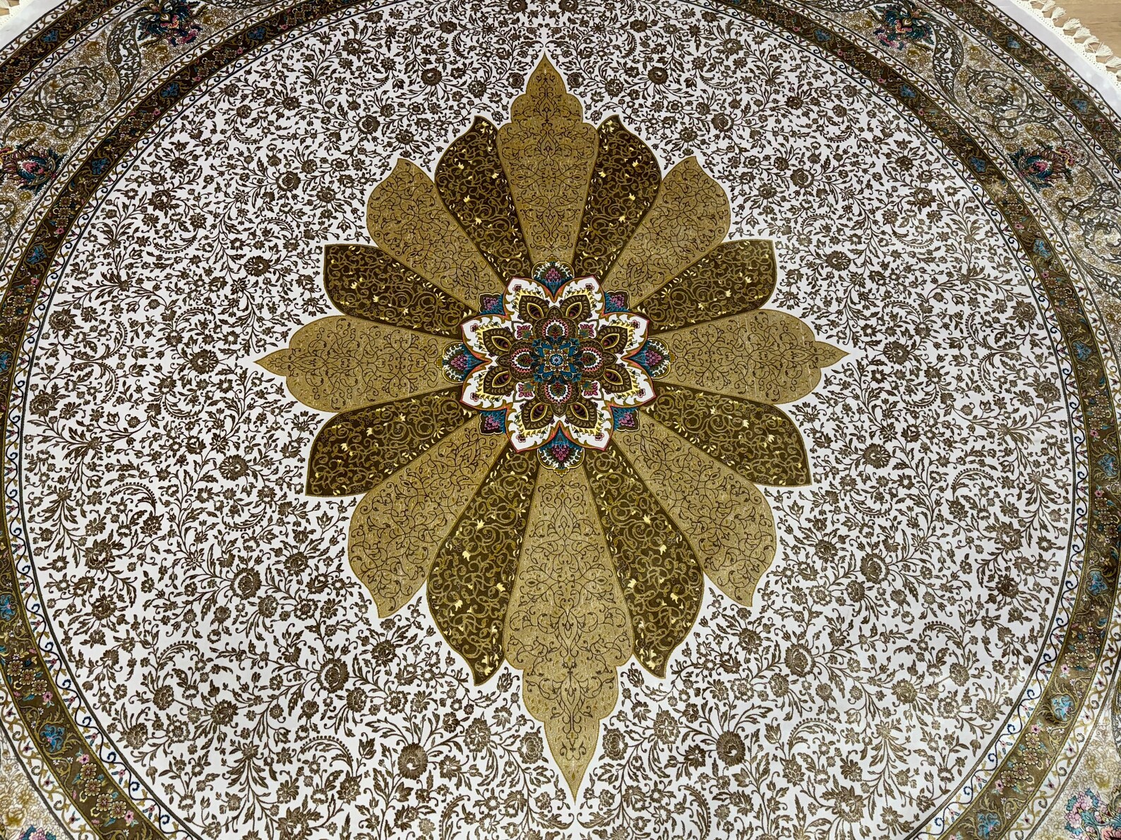 10x10 Round Rug, Living Room Circle Rug, %100 Bamboo Silk, Persian ...