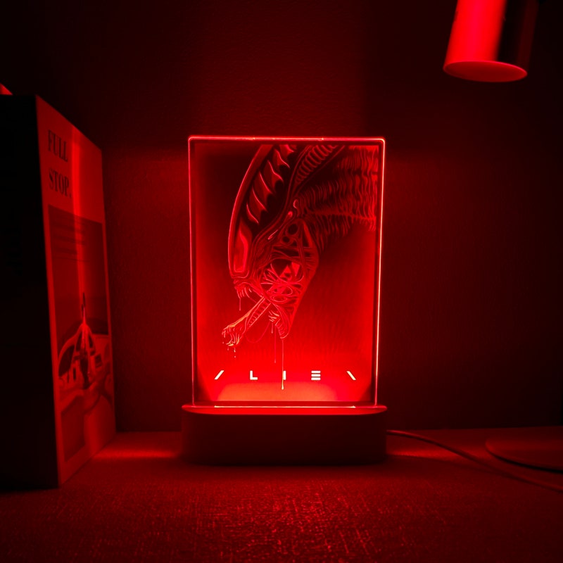 Xenomorph Lamp - Etsy
