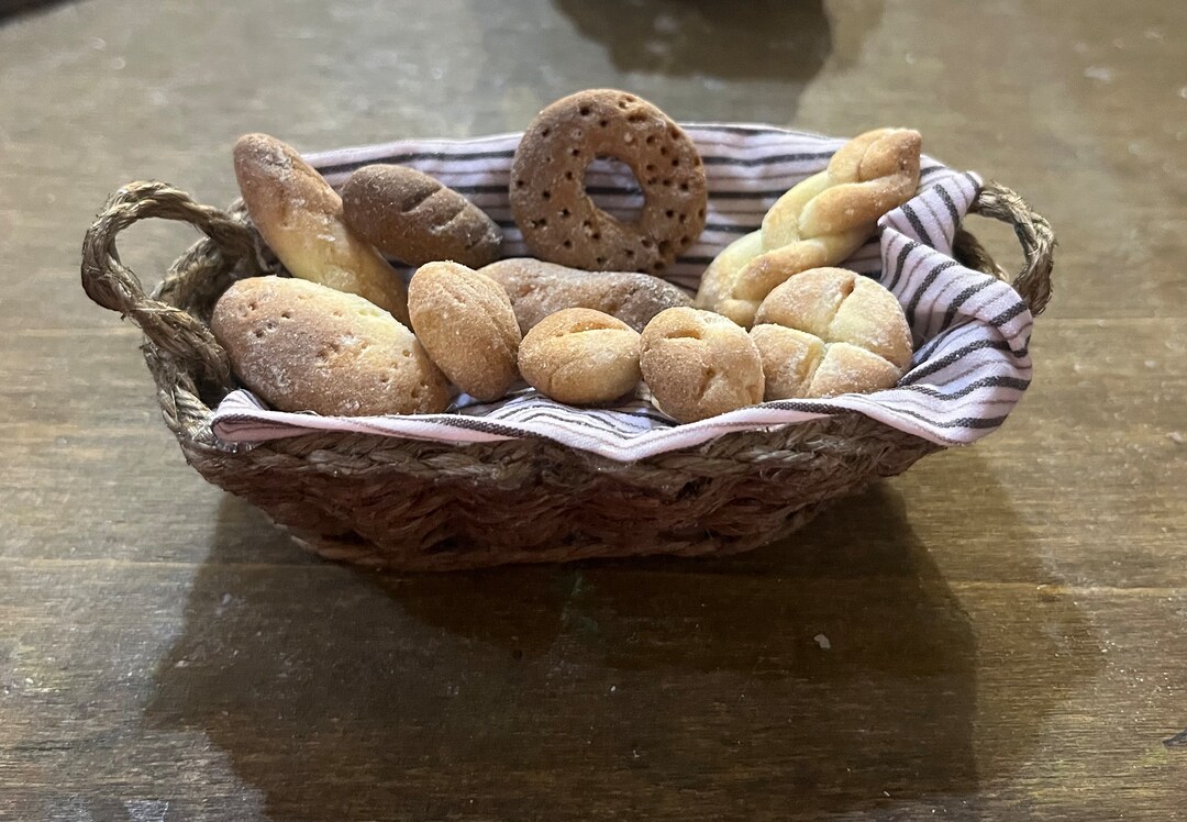 Handmade Bread Basket for Nativity Scene Statues - Etsy