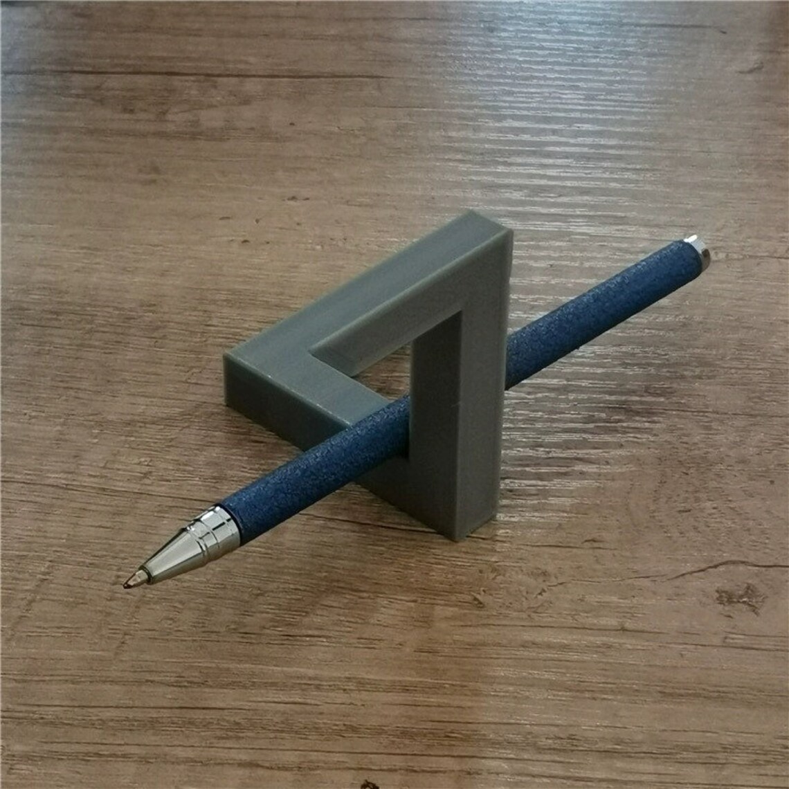 3D Printed Plastic Penrose Tribar Triangle Visual Error Science Toys ...