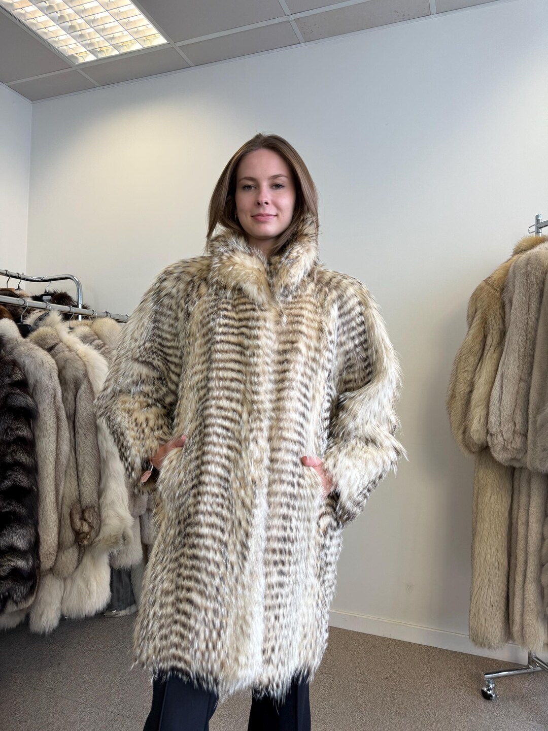 Fin Raccoon Fur Coat, L/XL Size, Real Fur Coat, Women's Fur Coat ...