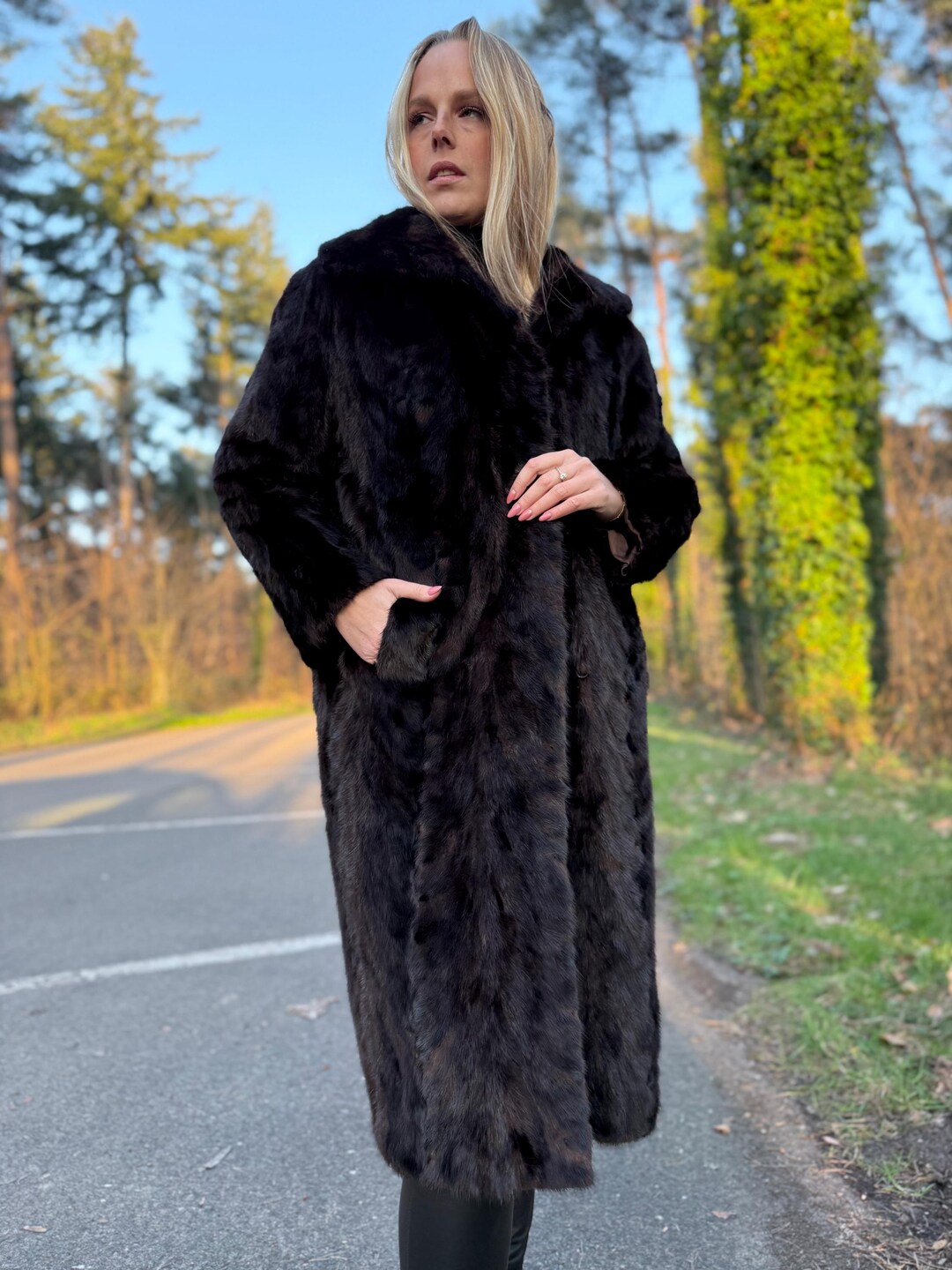 Brown Mink Fur Coat Made With Fur Pieces, Outlet - Medium Size, Soft ...