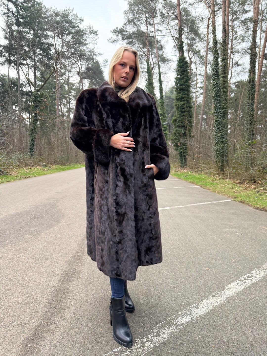 Natural Brown Mink Fur Coat, XXL Size, Unique Design Lining, Long and ...