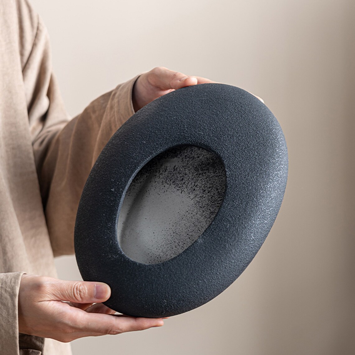 Imitation Pebble Minimalist Aesthetic Art Ashtray, Simple Decorative ...