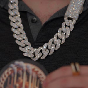 25MM 26 INCH Cuban Link Chain (white Gold Over Silver + Moissanite ...