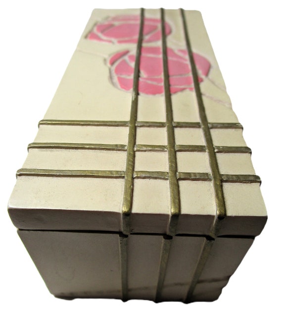 The Mackintosh Collection Glasgow Rose inspired Ivory… - Gem