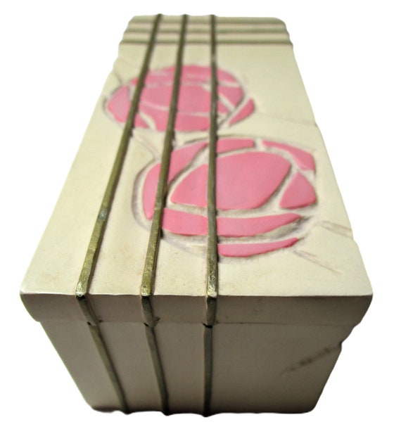 The Mackintosh Collection Glasgow Rose inspired Ivory… - Gem