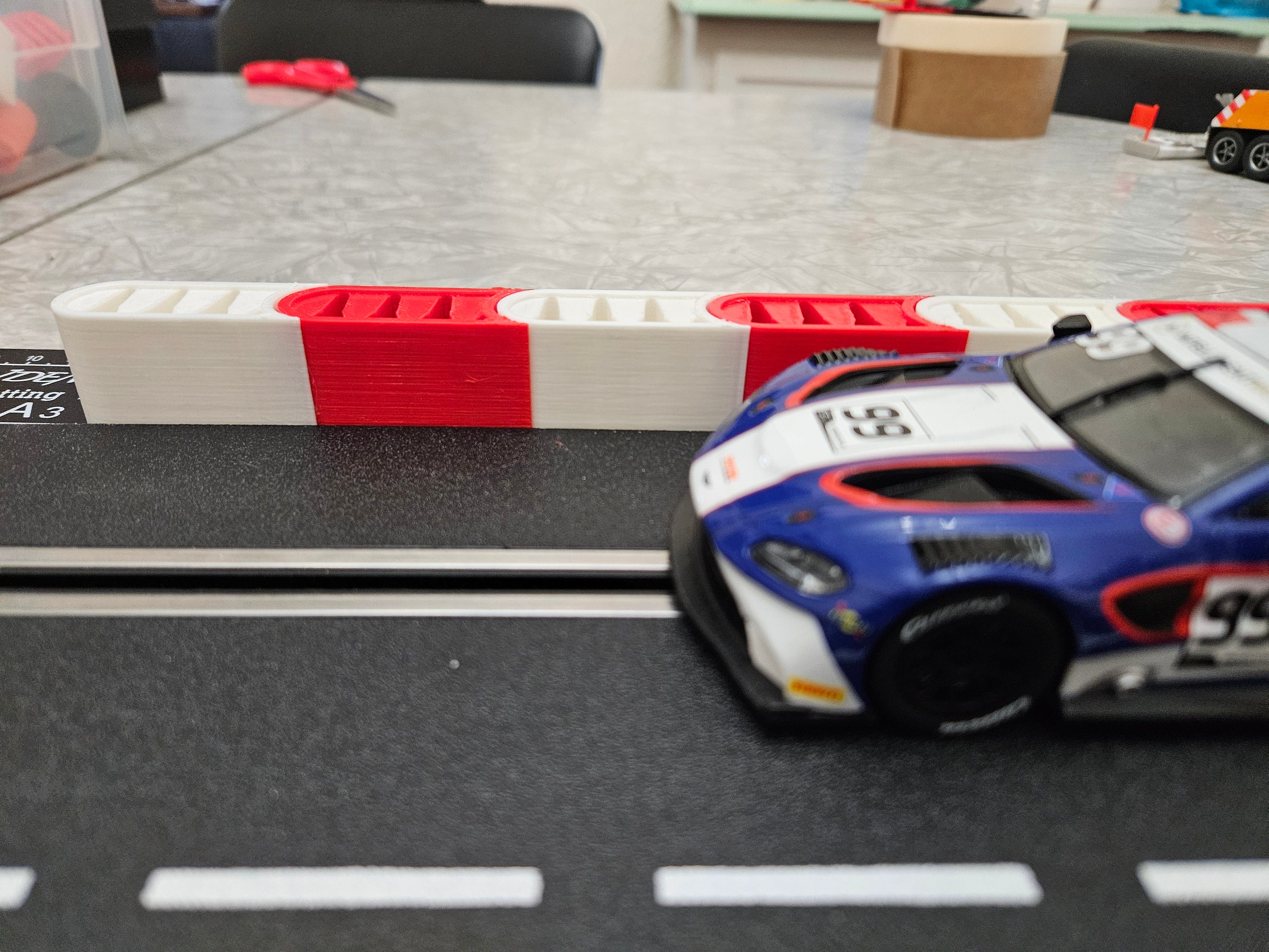 5 SAFER Barrier Wall Sections for 1:32 Scale Slot Car Tracks and ...