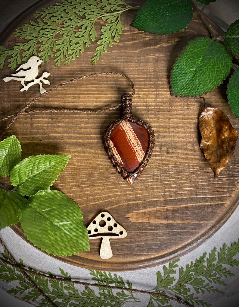 Robin Hood Jasper Spear Men’s Macrame Natural Stone Necklace - Etsy