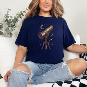Vintage Telescope Celestial Design Artistic Astronomy Graphic T-shirt ...