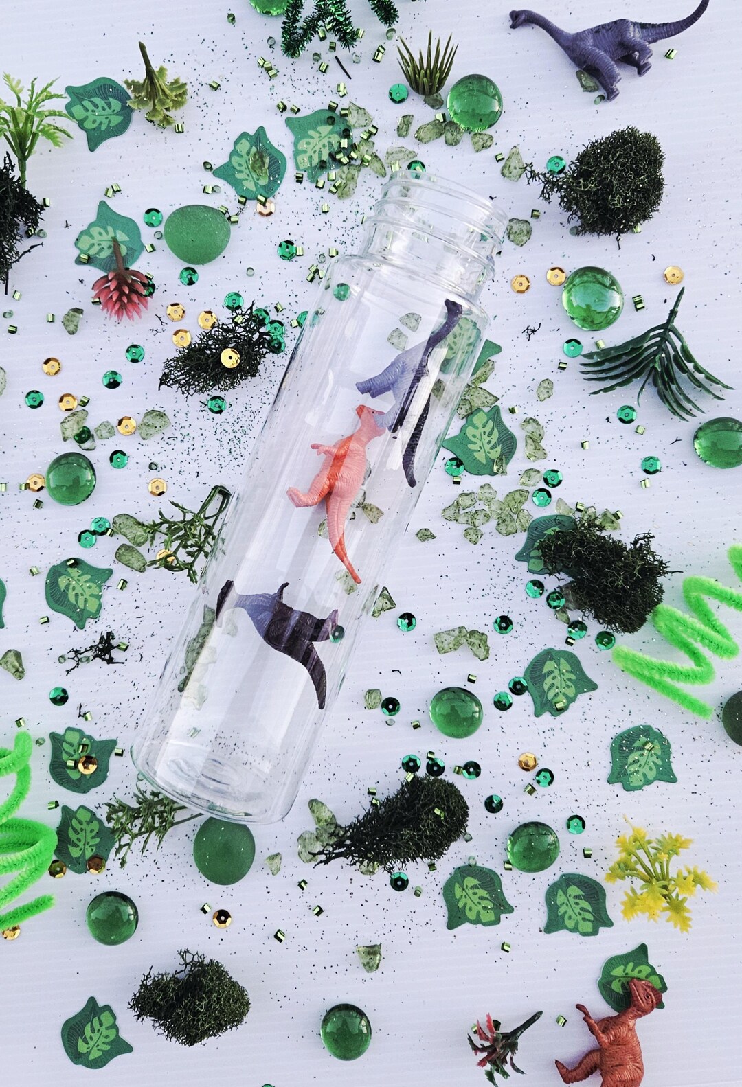 DIY Dinosaur Sensory Bottle Kit | Make Your Own Sensory Bottle for Kids ...