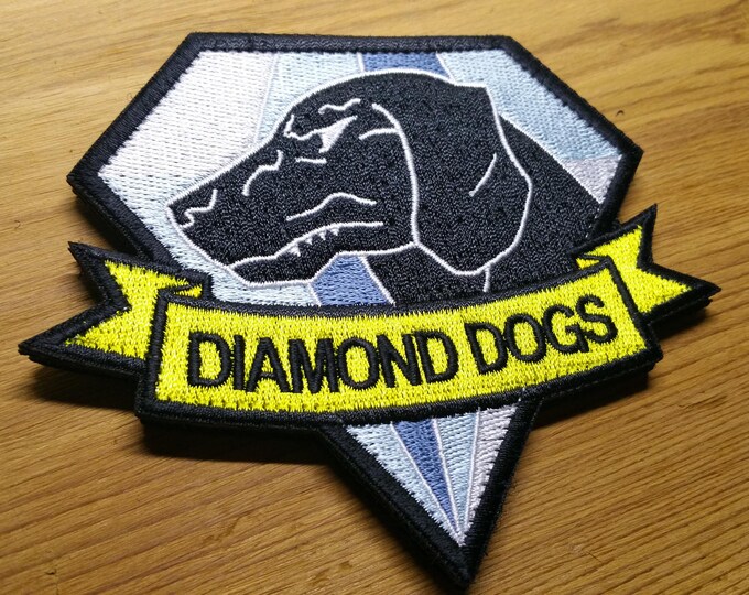 Diamond Dogs Metal Gear Solid 5 Phantom Pain Hat Pin - Etsy