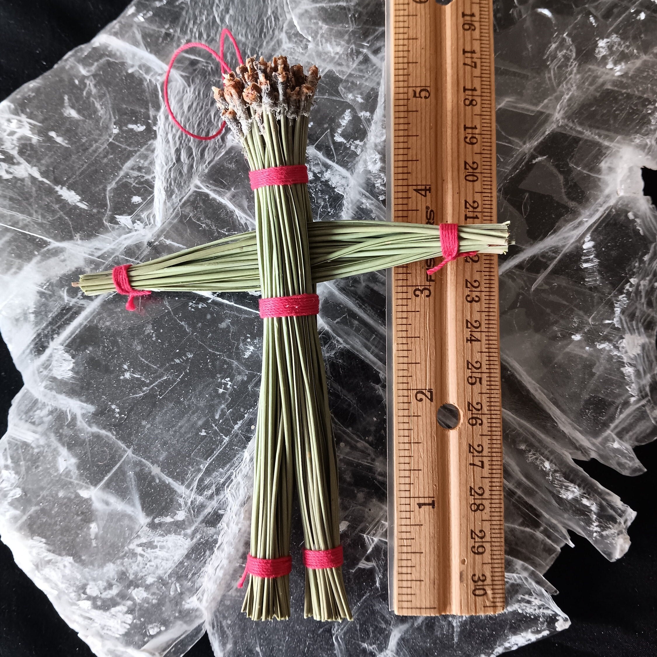 Pine Doll Poppet Boy, Pine Needle Doll, Pine Needle Decoration ...