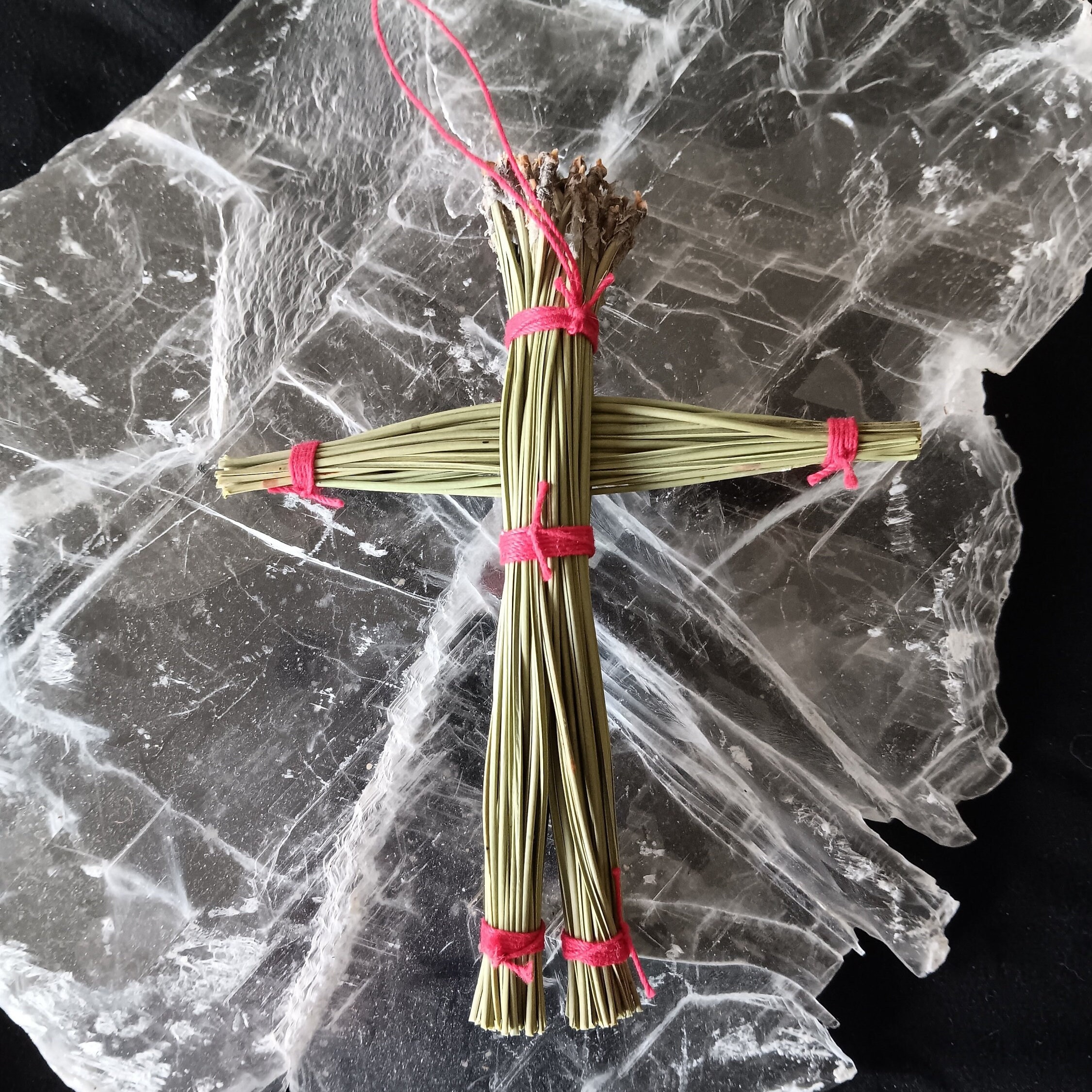 Pine Doll Poppet Boy, Pine Needle Doll, Pine Needle Decoration ...