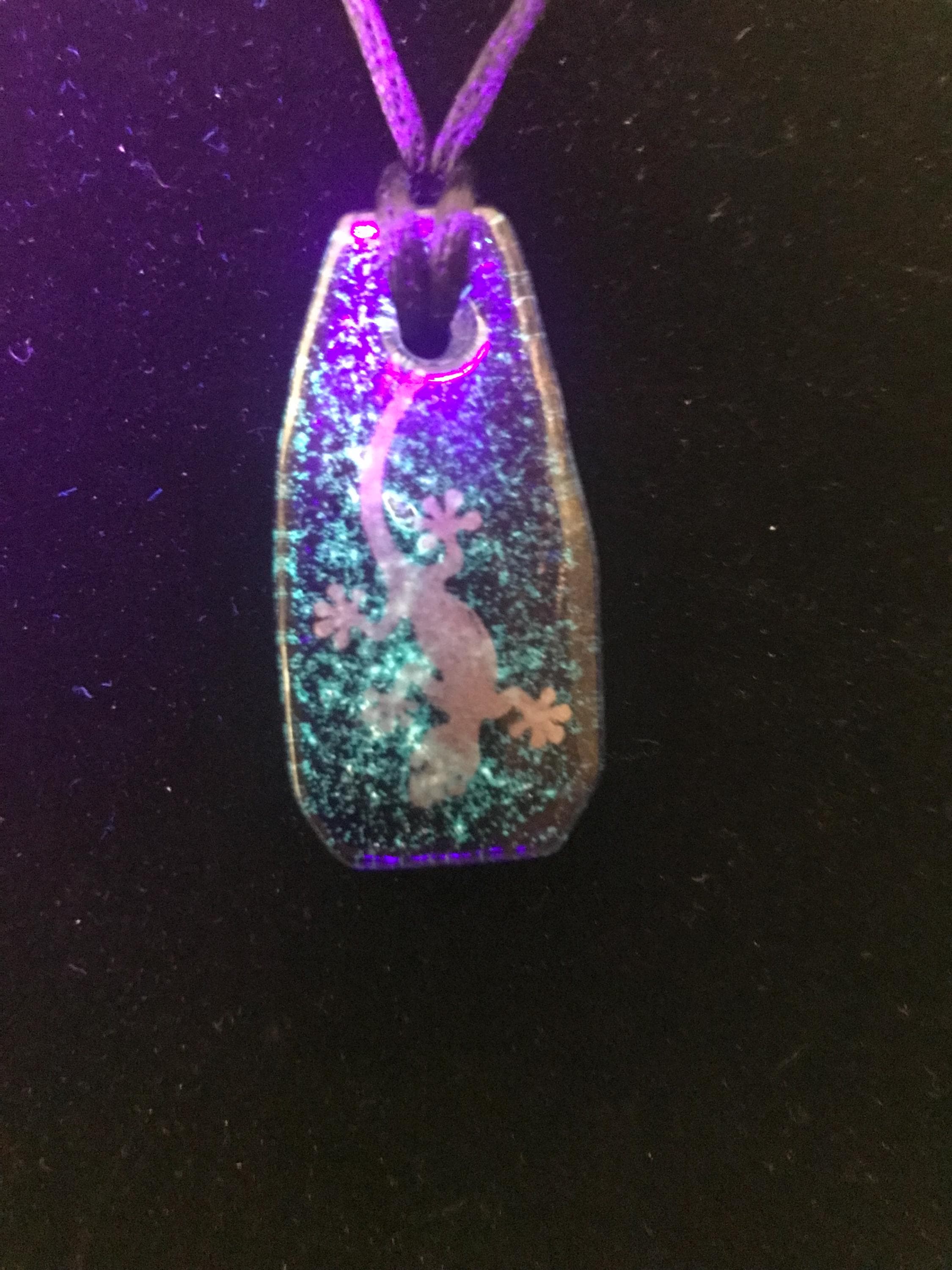 Honeycomb and Bee Embossed Fused Glass Pendant. - Etsy