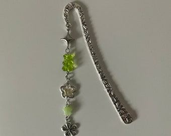 Minimal Green Aesthetic Bookmark Boho Style Bookmark Gift for Book ...