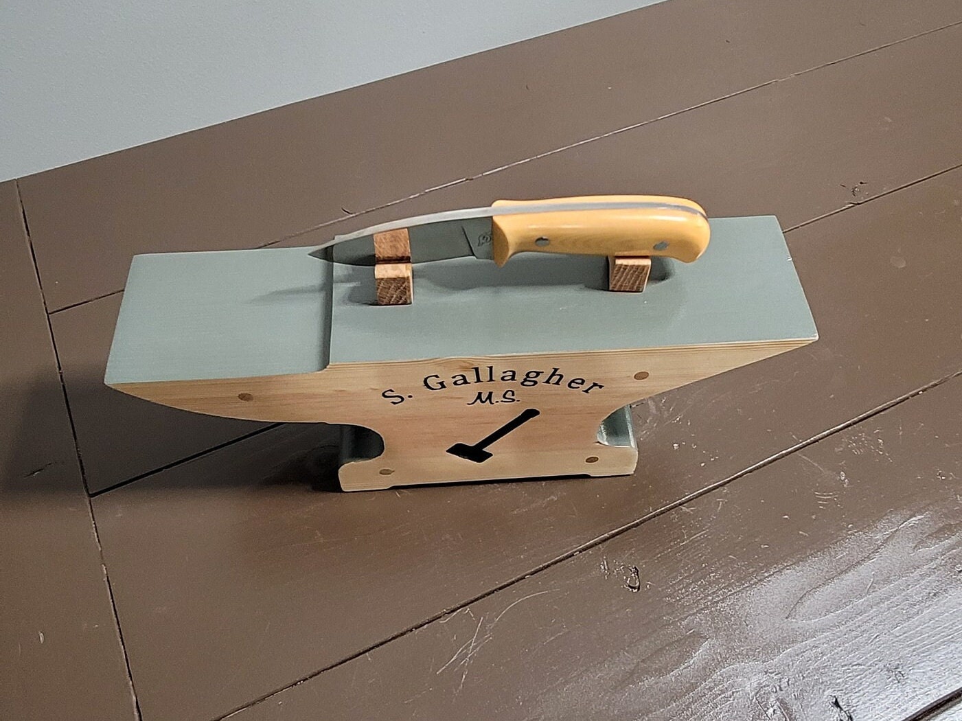 Personalized Anvil Knife Display - Etsy