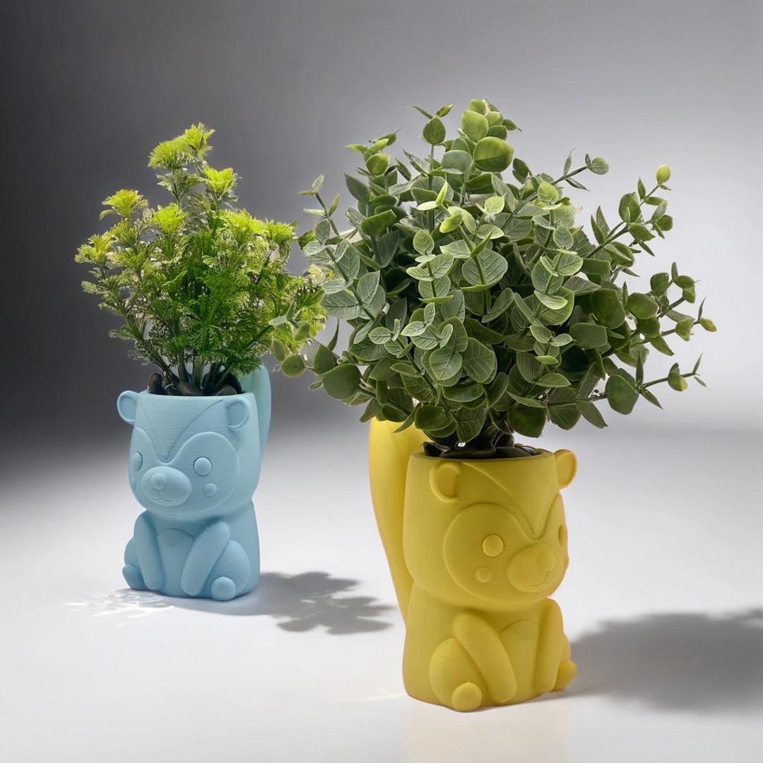 Skunk Planter | Skunk Planter | Skunk Pot | Novelty Skunk Planter ...