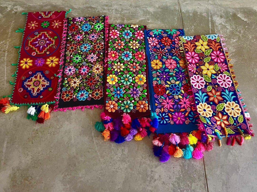 Traditional Peruvian Floral Table Runner Embroidered Wool Handmade ...