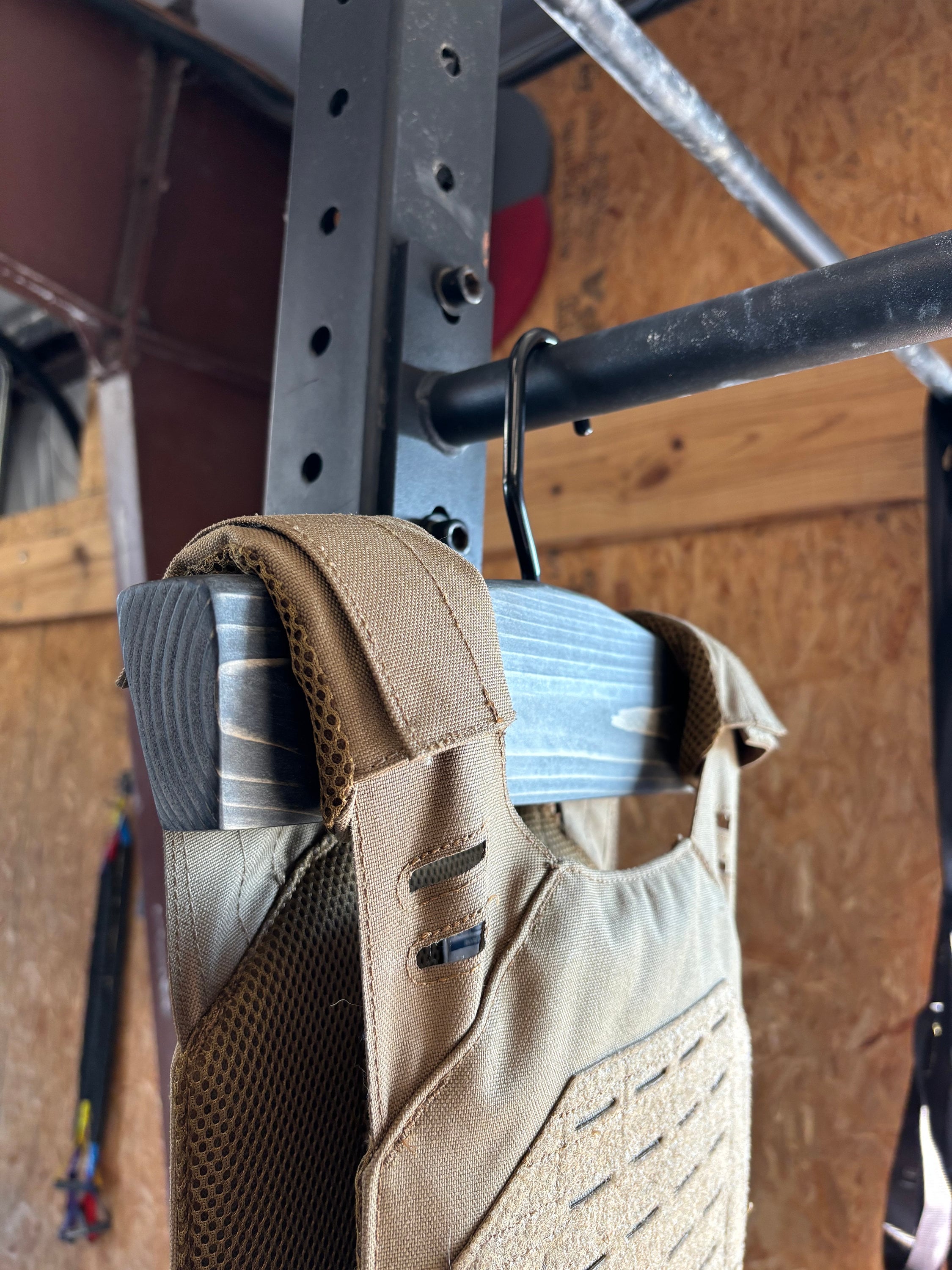 Weighted Vest / Tactical Vest Hanger - Etsy