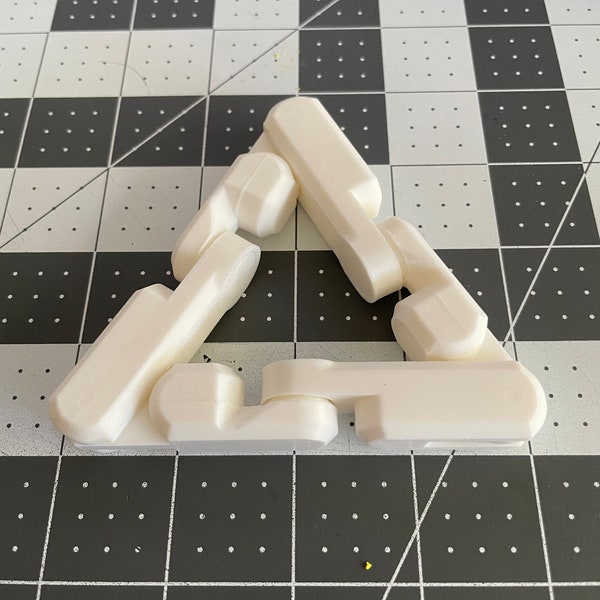 Triangle Fidget - Etsy