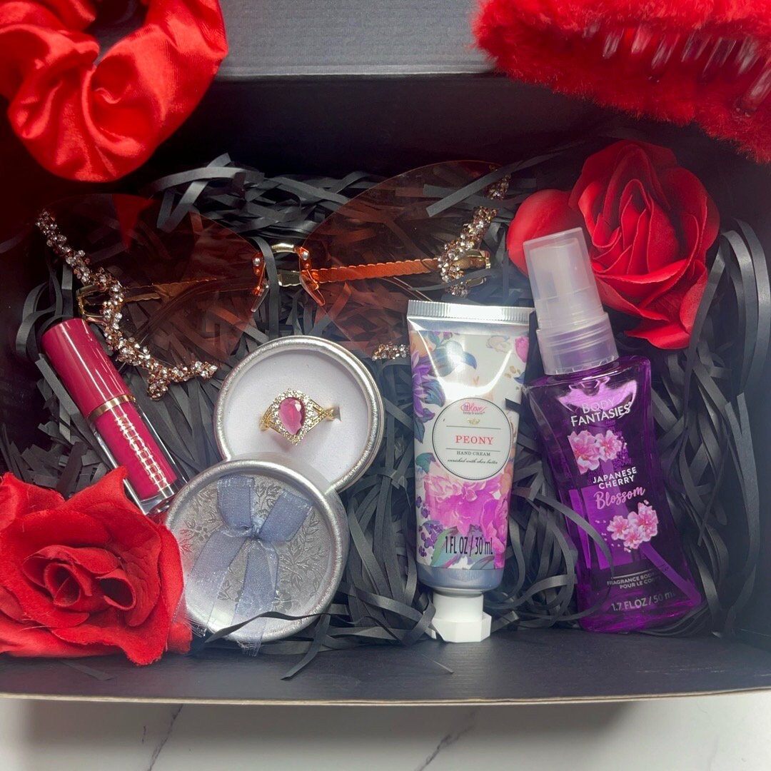 Luxury Queen Box, Birthday Gift Box, Birthday Queen, Girlfriend ...