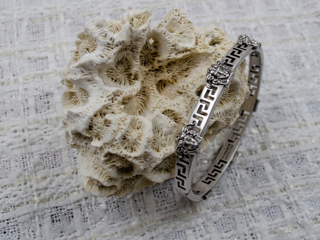 Vintage Versace Silver Metal Bangle Bracelet With Medusa Logo - Etsy