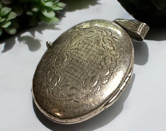 Vintage Etched Sterling Silver Locket - Etsy