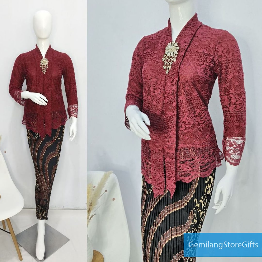Simple Kebaya: A Simple but Still Elegant Kebaya Design for Various ...
