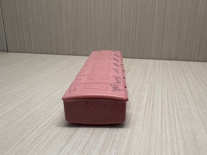 Vintage Tupperware 7-day Pill Organizer, Mauve Pre-owned: Sturdy - All ...