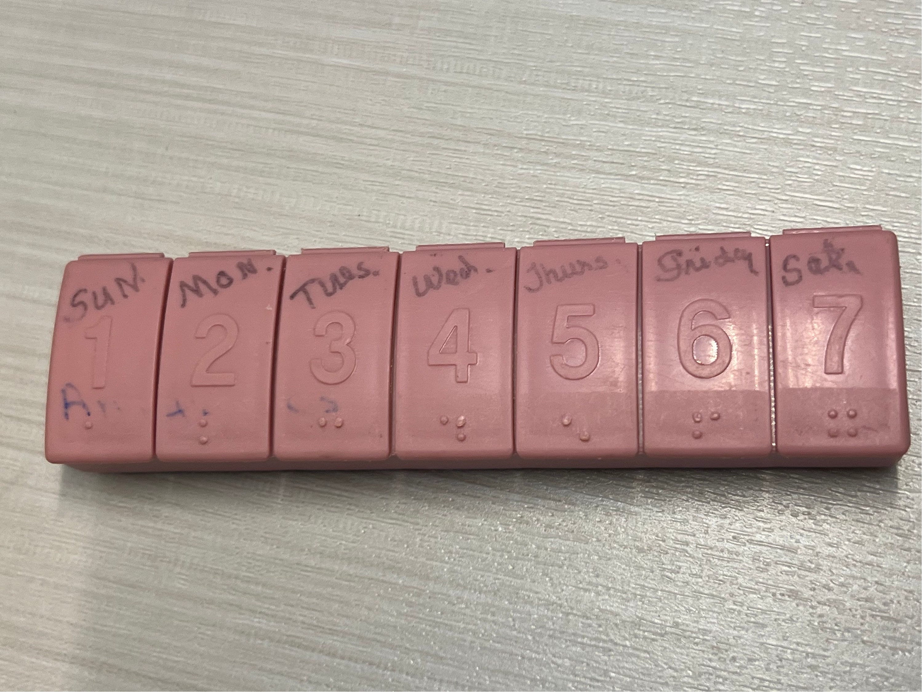 Vintage Tupperware 7-day Pill Organizer, Mauve Pre-owned: Sturdy - All ...