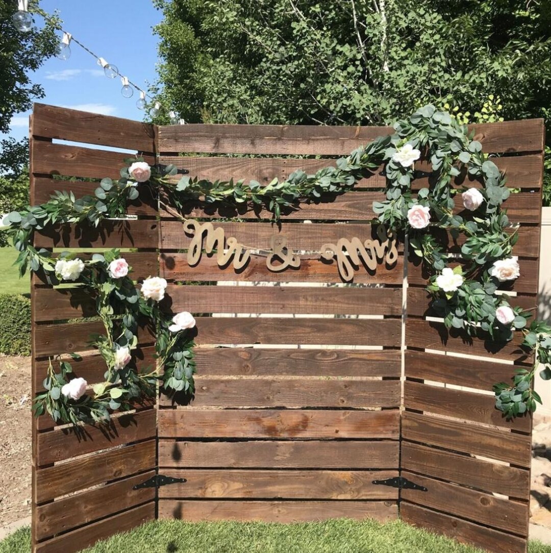 Wooden Tri-fold Backdrop Wooden Event Decor Party Decoration Wooden ...