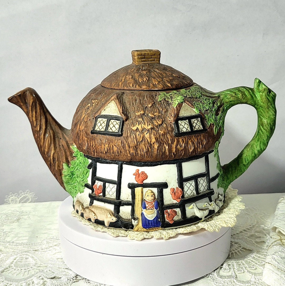 Vintage Christopher Wren Cottage Teapot: Quirky Collectible, Charming ...