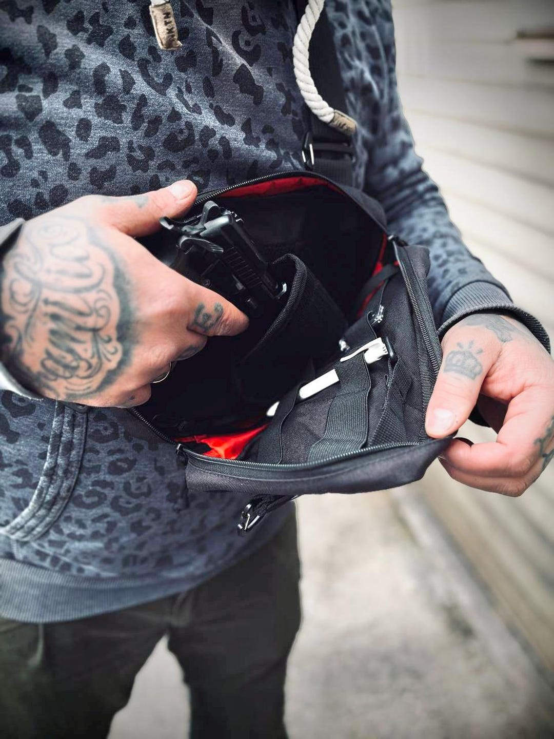 ССW Backpack, Tactical Weapon Sling Bag, Gun Holster Crossbody Bag, EDC ...