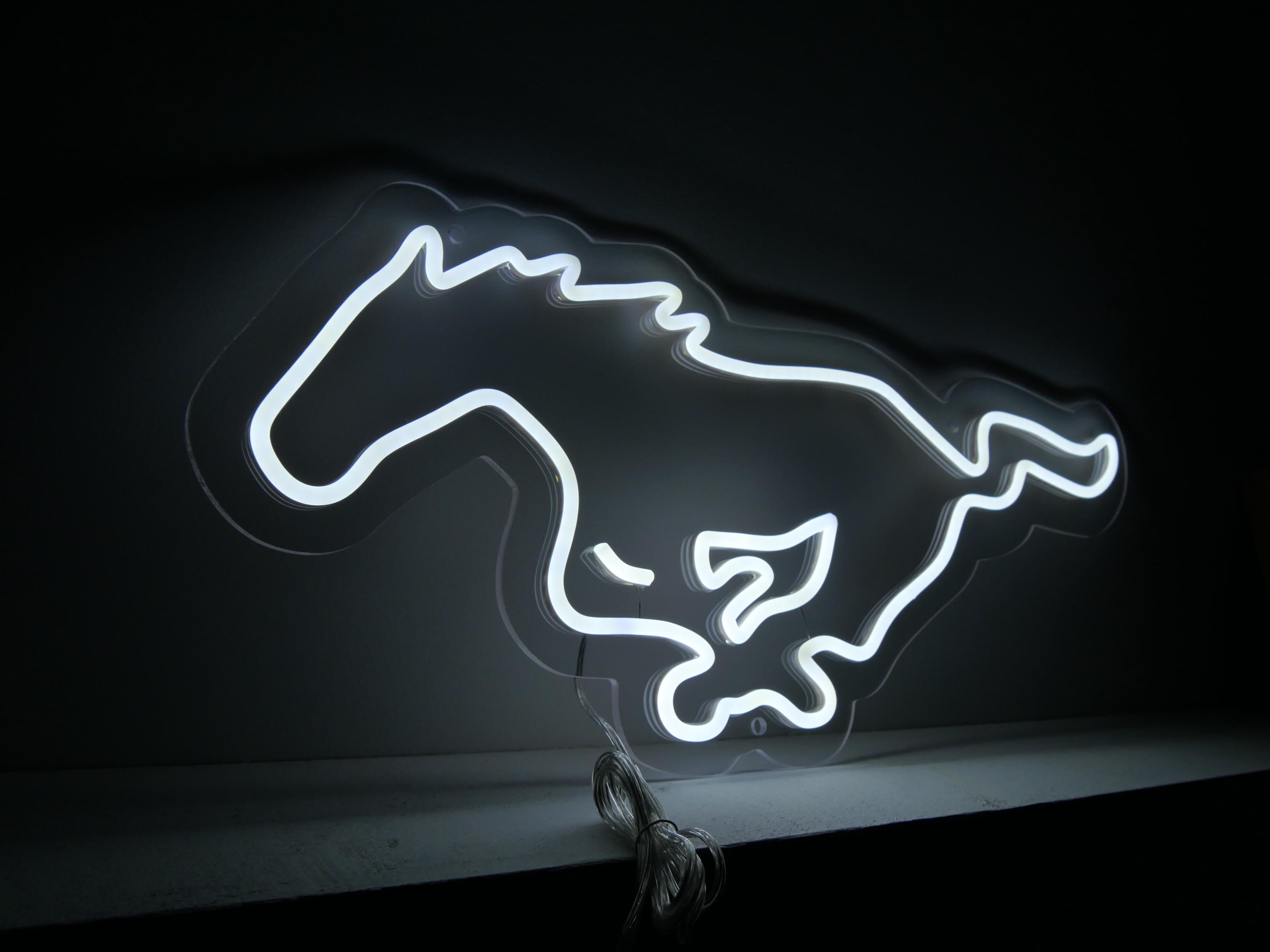 US Car Mustang Logo Auto Neon Led Sign - Garage Led Light Wallart - Man ...