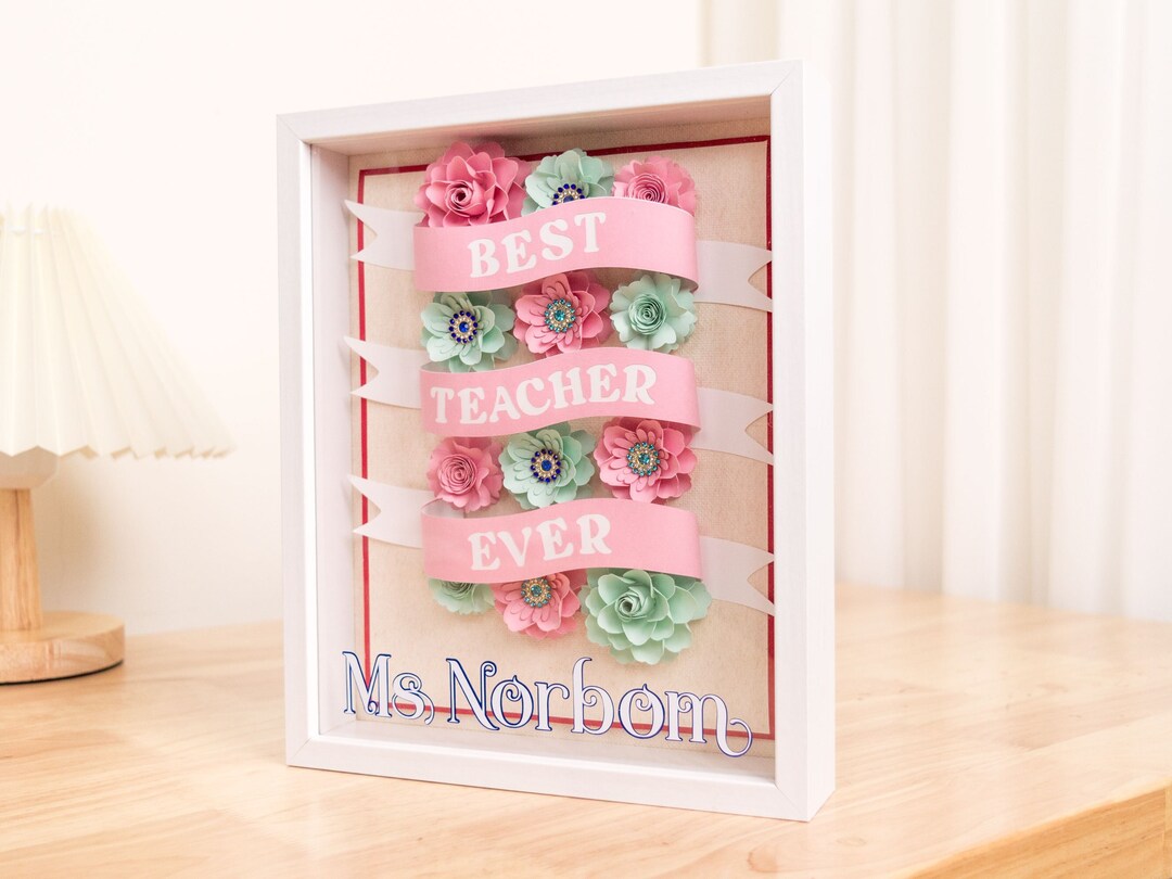 Floral Name Sign, Paper Flower Box, 3D Shadow Box, Gift for Mom - Etsy