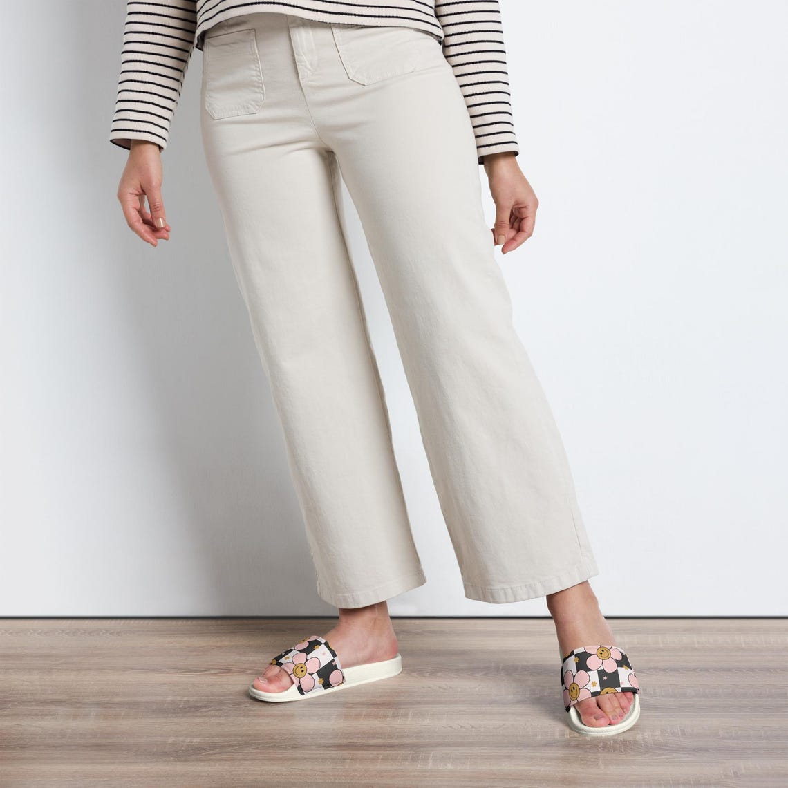 Retro Checker Slides, Retro Checker Slippers, Checker Smiley Face Slip ...