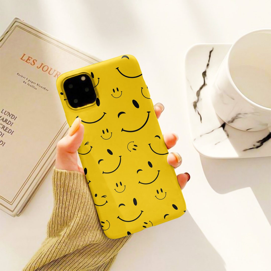 SMILEY FACE Multi-smiley Face Snap Case for iPhone 15 14 13 12 11 ...