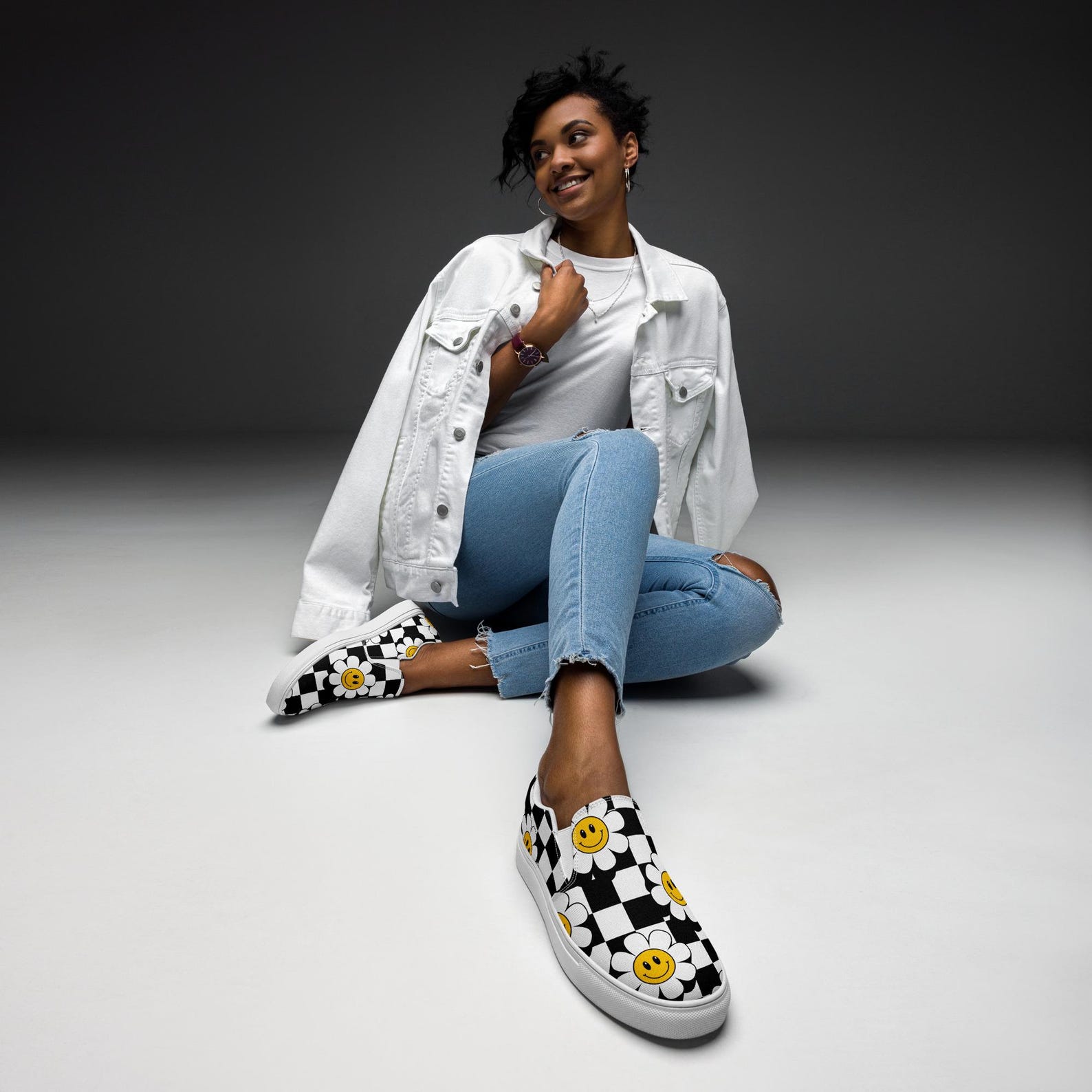 DAISY RETRO CHECKER Women’s Slip-on Canvas Shoes, Smiley Face Daisy ...
