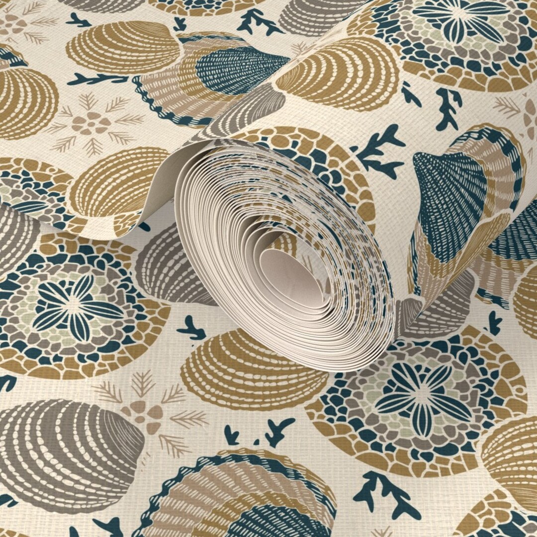 Coastal Seashell Wallpaper, Vintage Beach House Shells and Starfish in ...