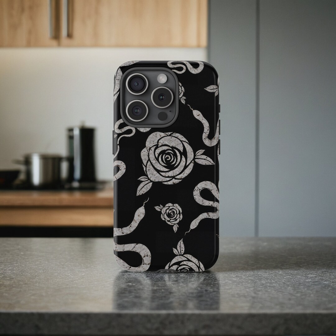 Aesthetic Black and White Roses & Snakes Phone Cover,durabale Impact ...