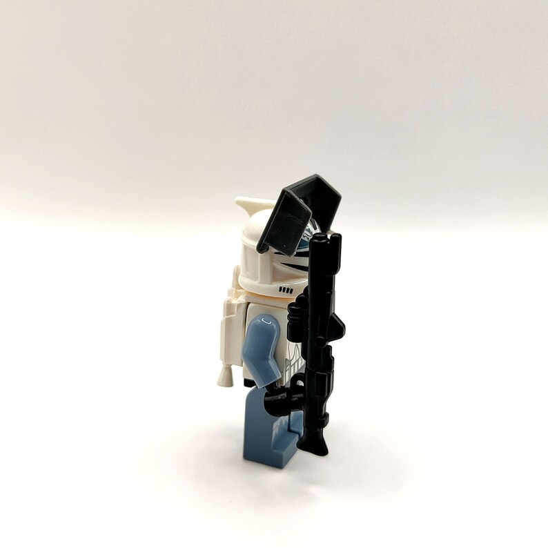 Star Wars Phase 1 Clone Commander Wolffe Wolffe Pack Clone Trooper ...