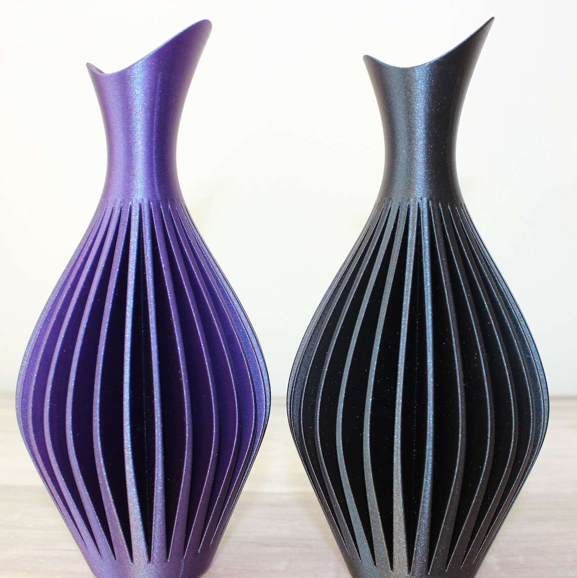 Wave Vase, 3D Printed Home Decor Gift, Sleek Vase Design - Etsy