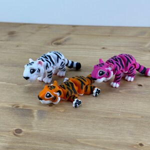 Mini Tiger Fidget Toy and Keychain, Desk Fidget Toy - Etsy