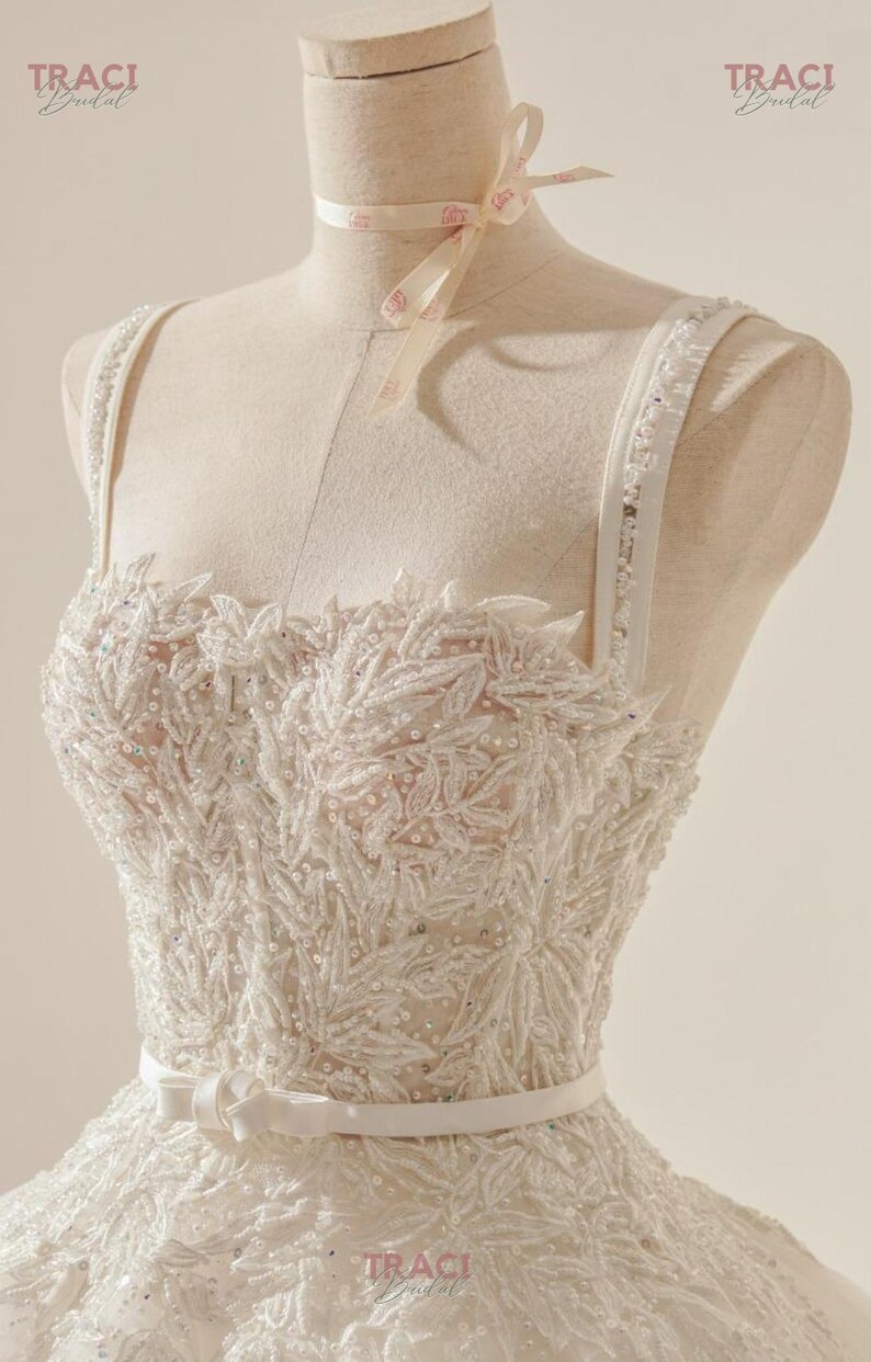 Lovely Mini Wedding Dress Drawing With Puffed Neckline Modern Heart ...